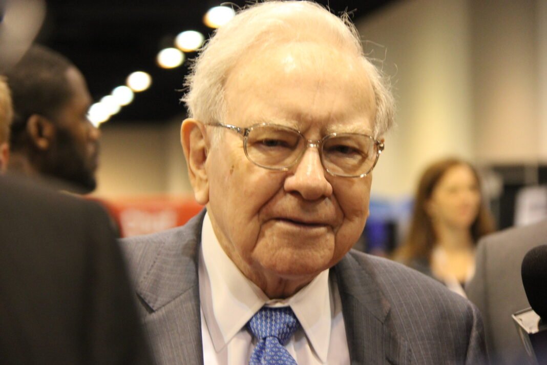 Warren Buffett dividend income will surpass $1.3 billion in 2025